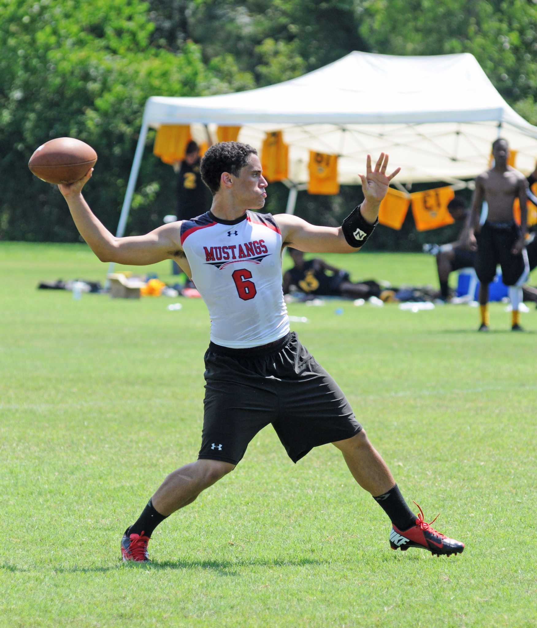 Westfield tops pundits' picks in 13-5A football