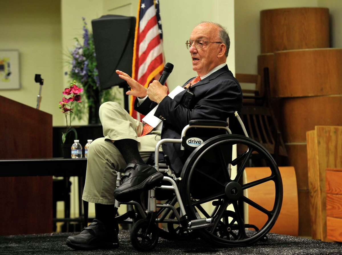 Fay Vincent: sports needs ethics, values