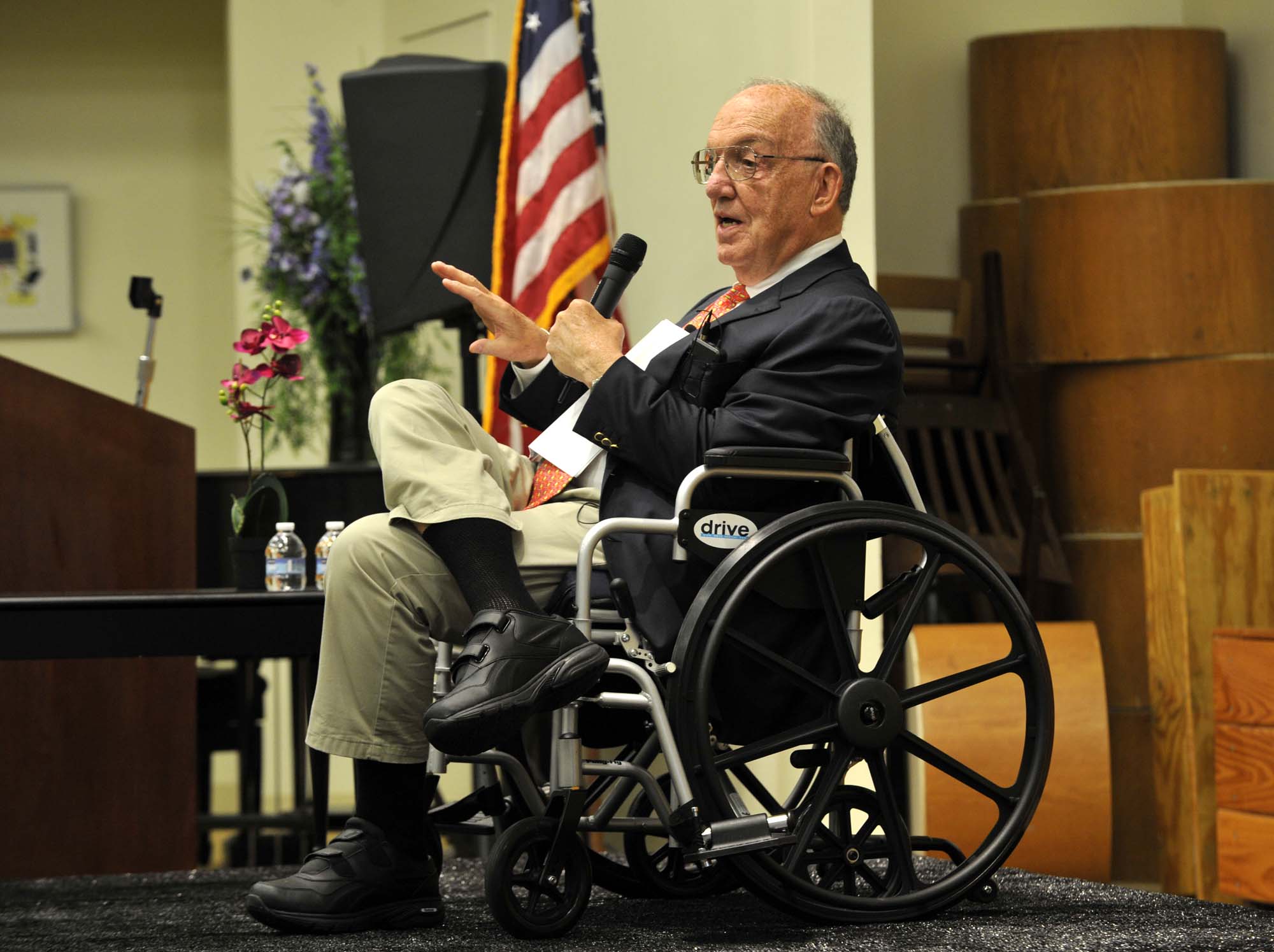 Fay Vincent: sports needs ethics, values