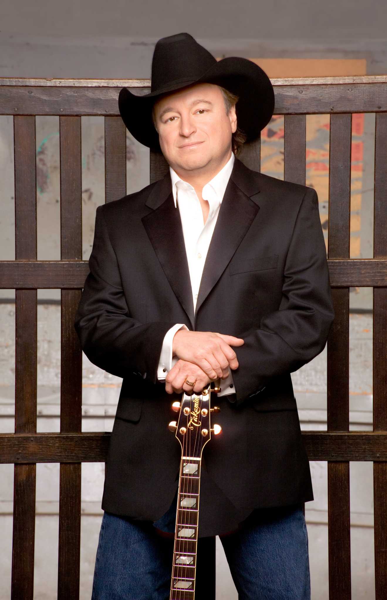 Mark Chesnutt at Cowboys