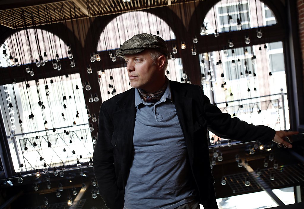 JA's Razor Club gets manly for grooming