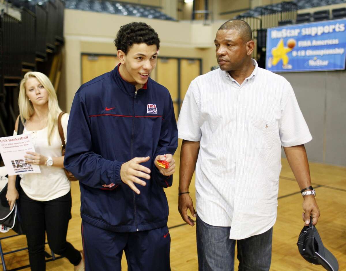 Celebrating Spurs dads on Father's Day
