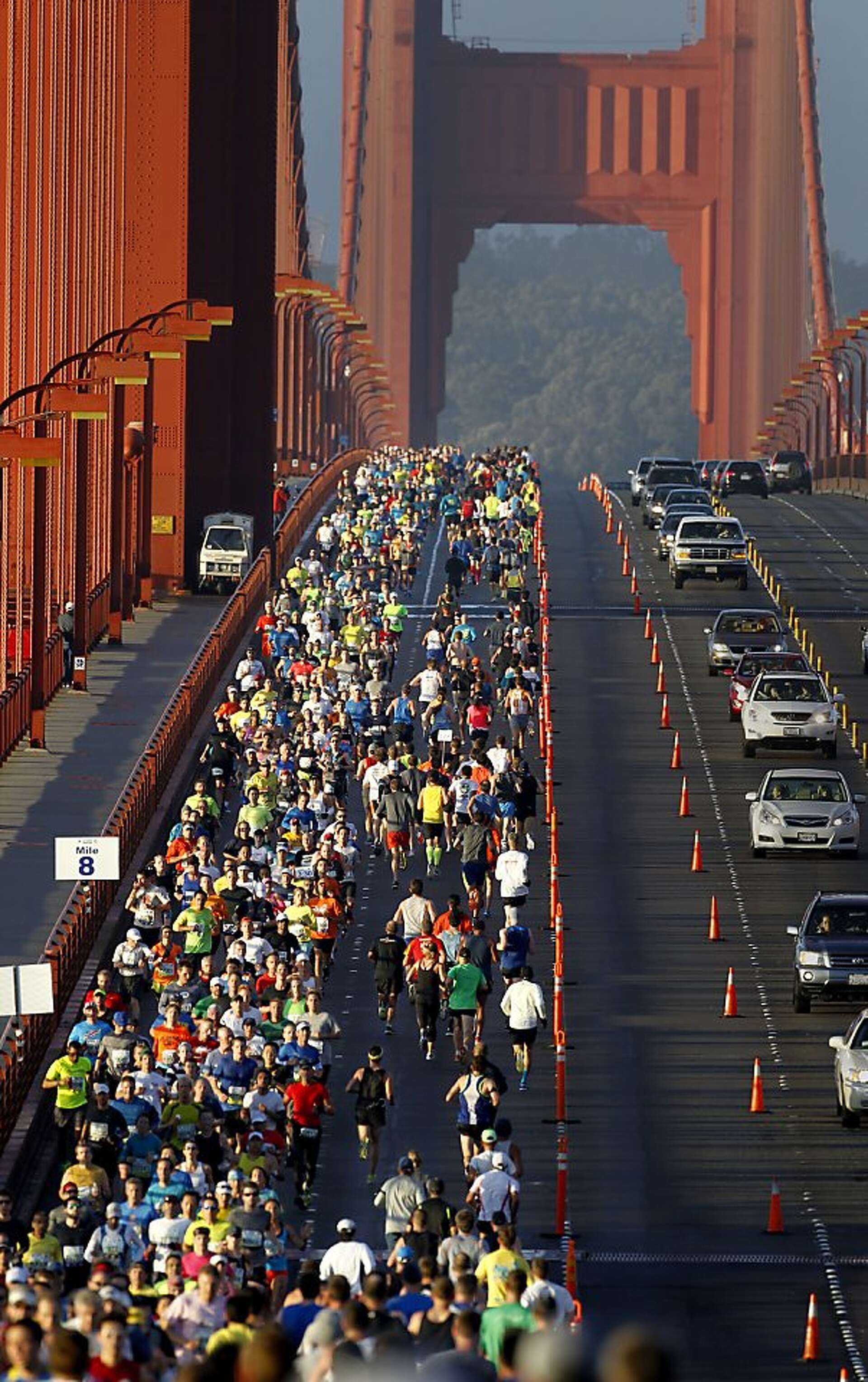 Berkeley mom, Parisian win S.F. Marathon