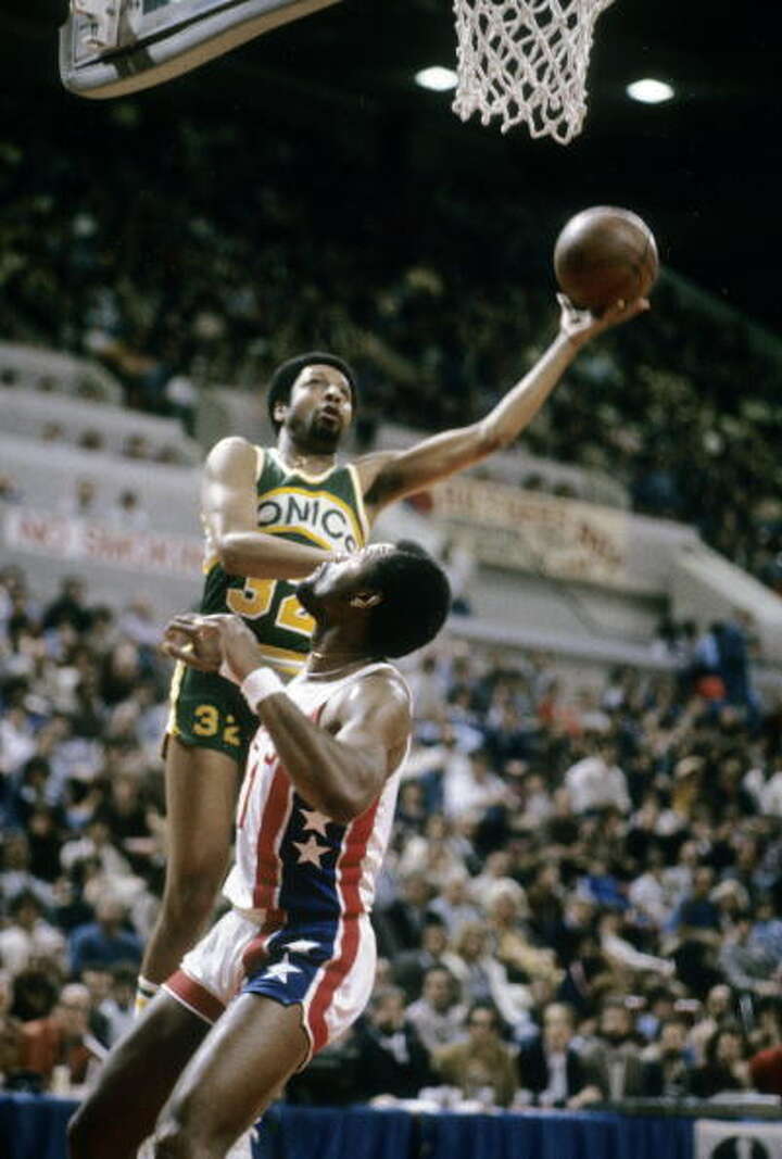 'It's embedded in my heart and soul': ex-Sonics reflect on 40th year ...