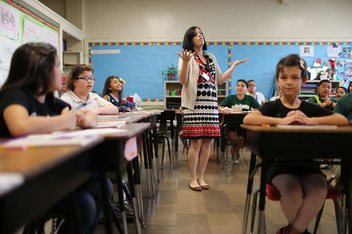 Transforming teachers into leaders