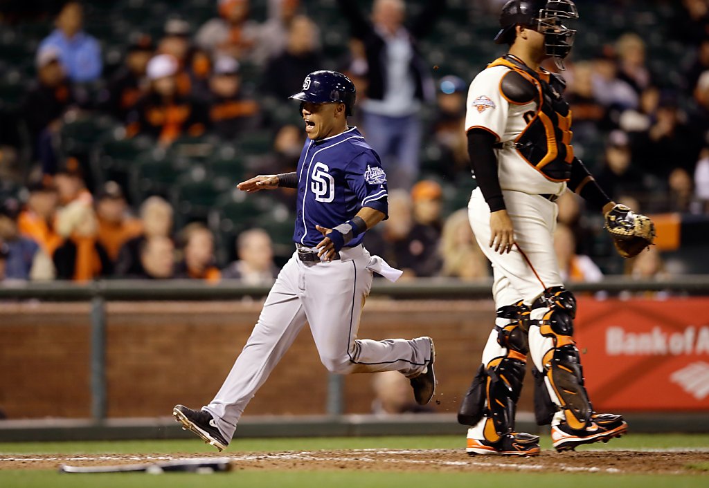 Giants can't catch break, Padres win 5-3
