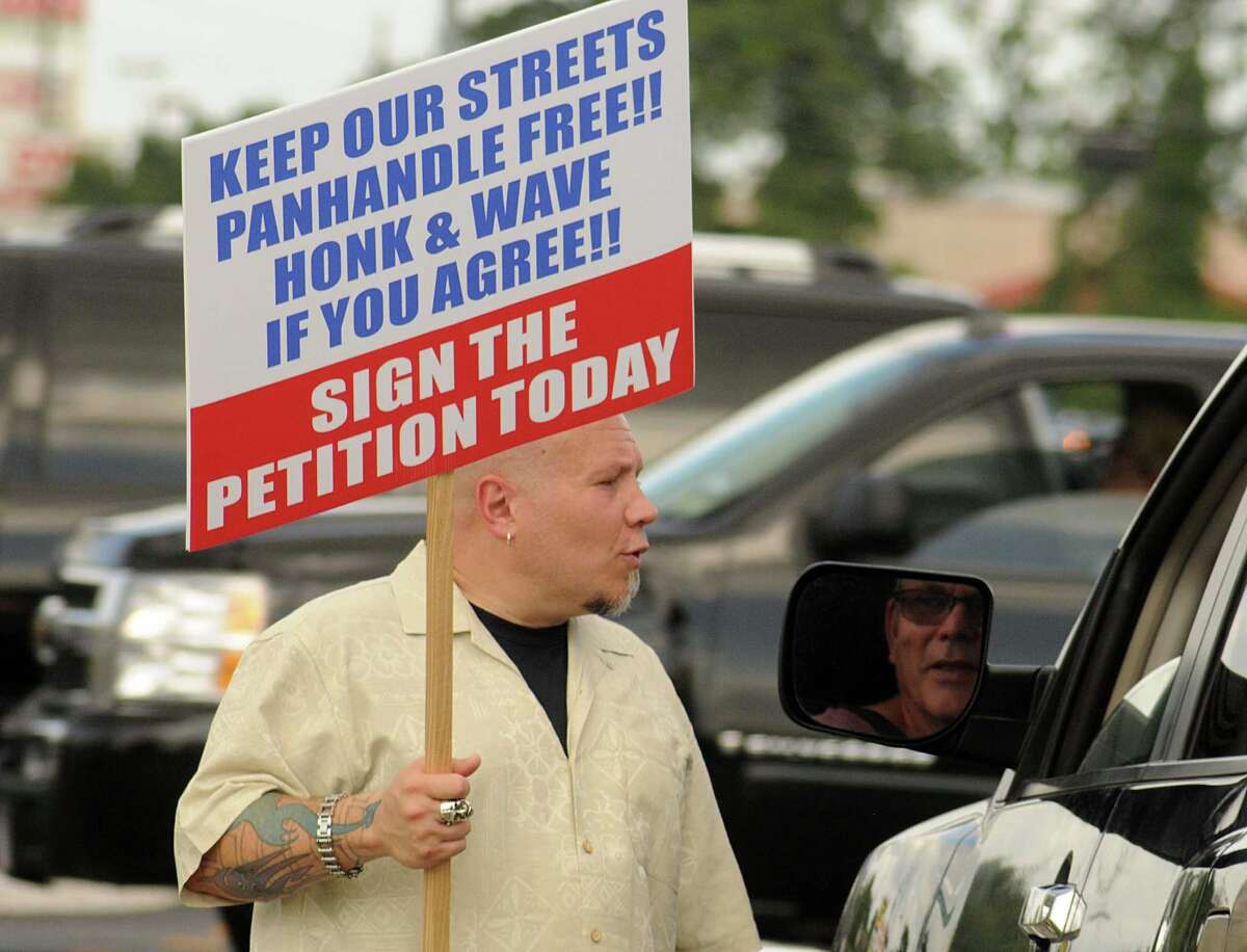 Atascocita man is fed up with panhandlers