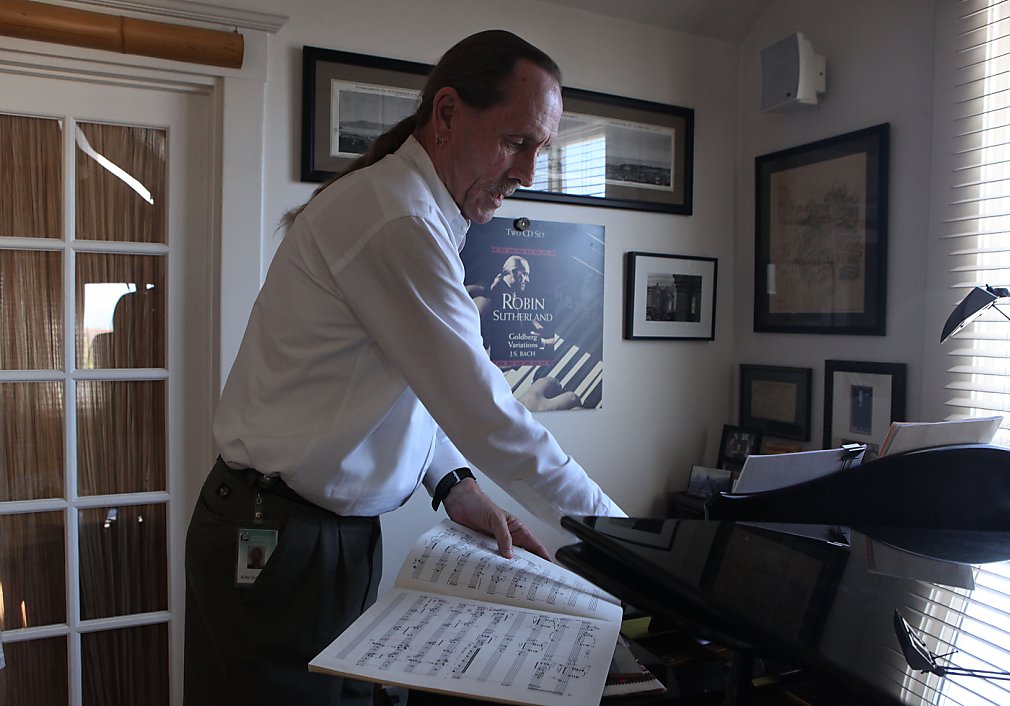 Pianist Robin Sutherland's dramatic path