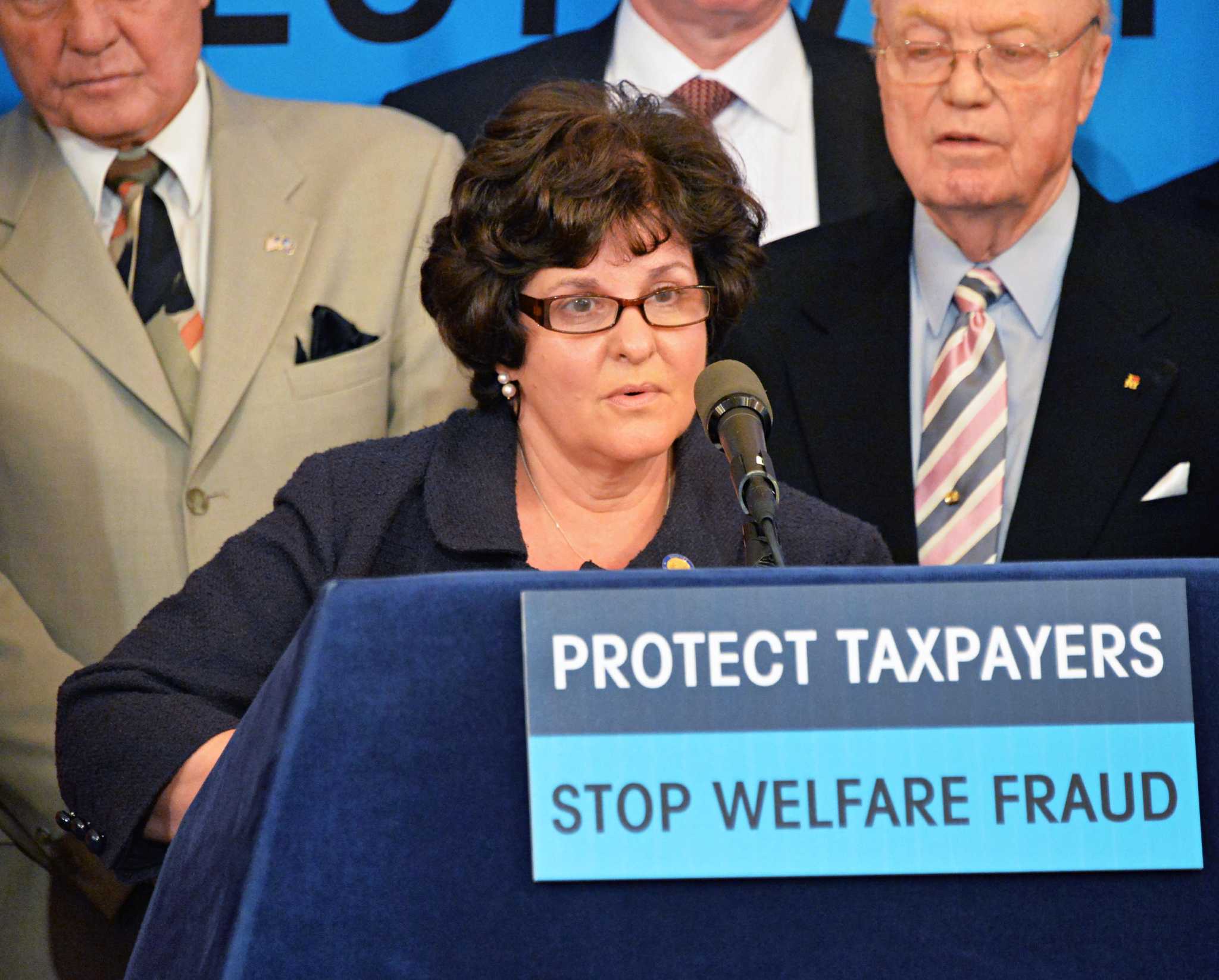 Senate GOP pushes welfare fraud fight