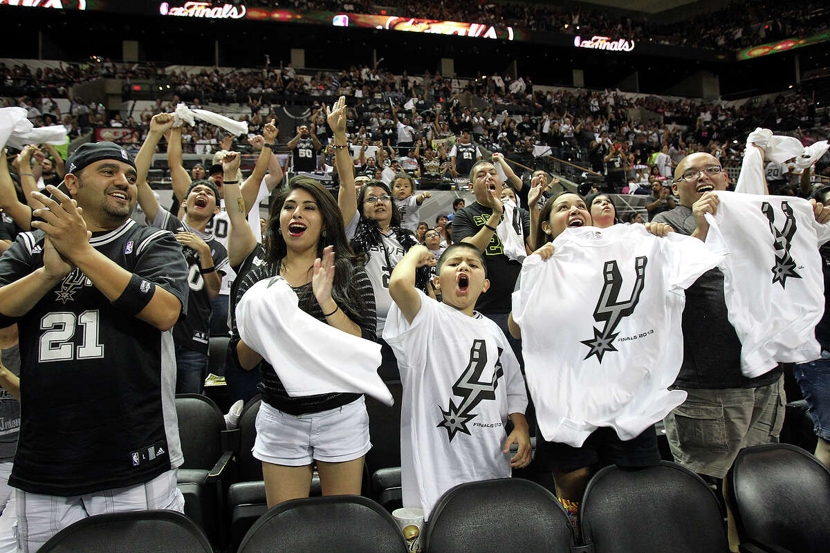 Spurs fans hopeful for Game 7 win
