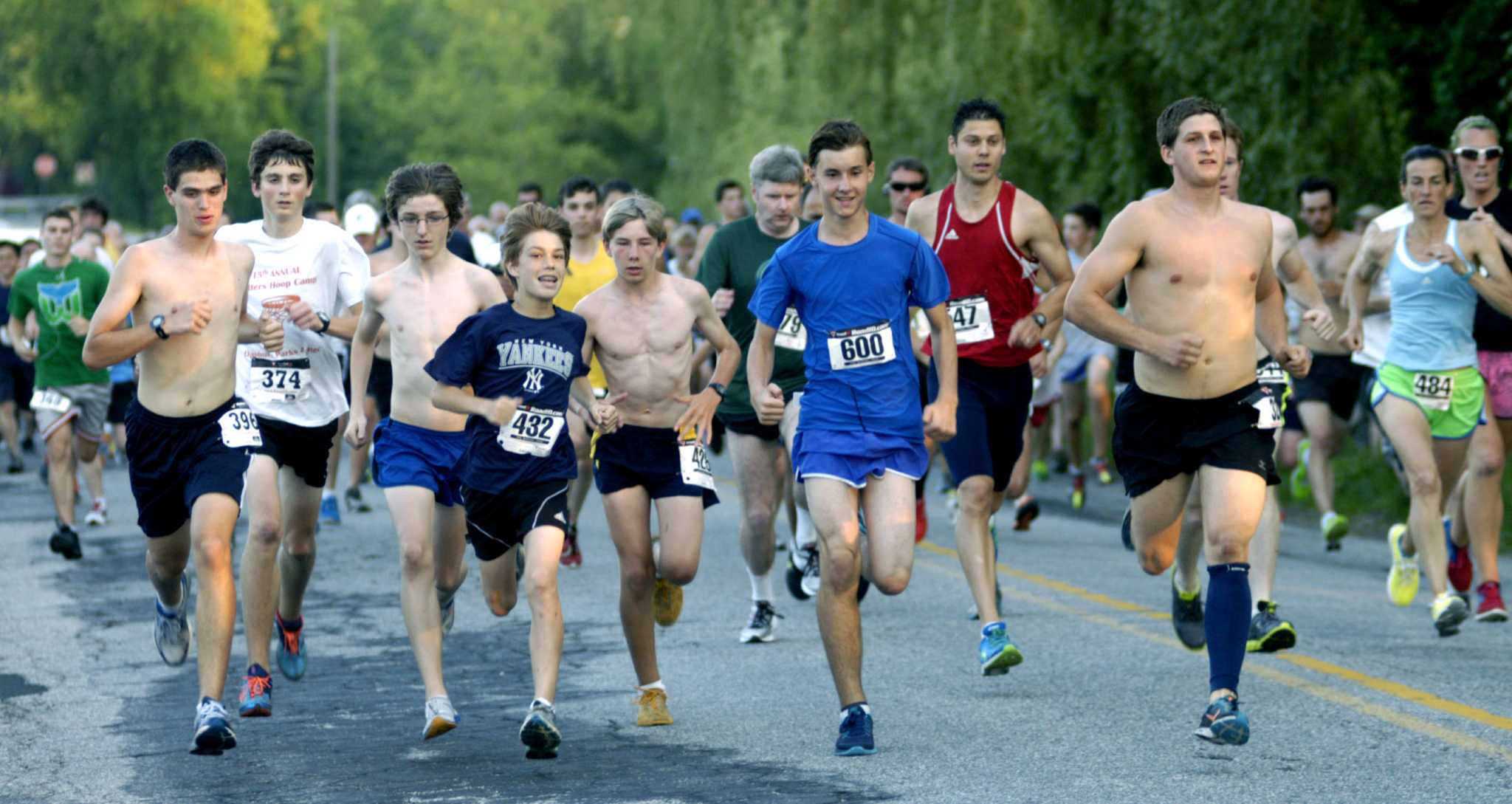 Runners flock to Twilight Run 5K
