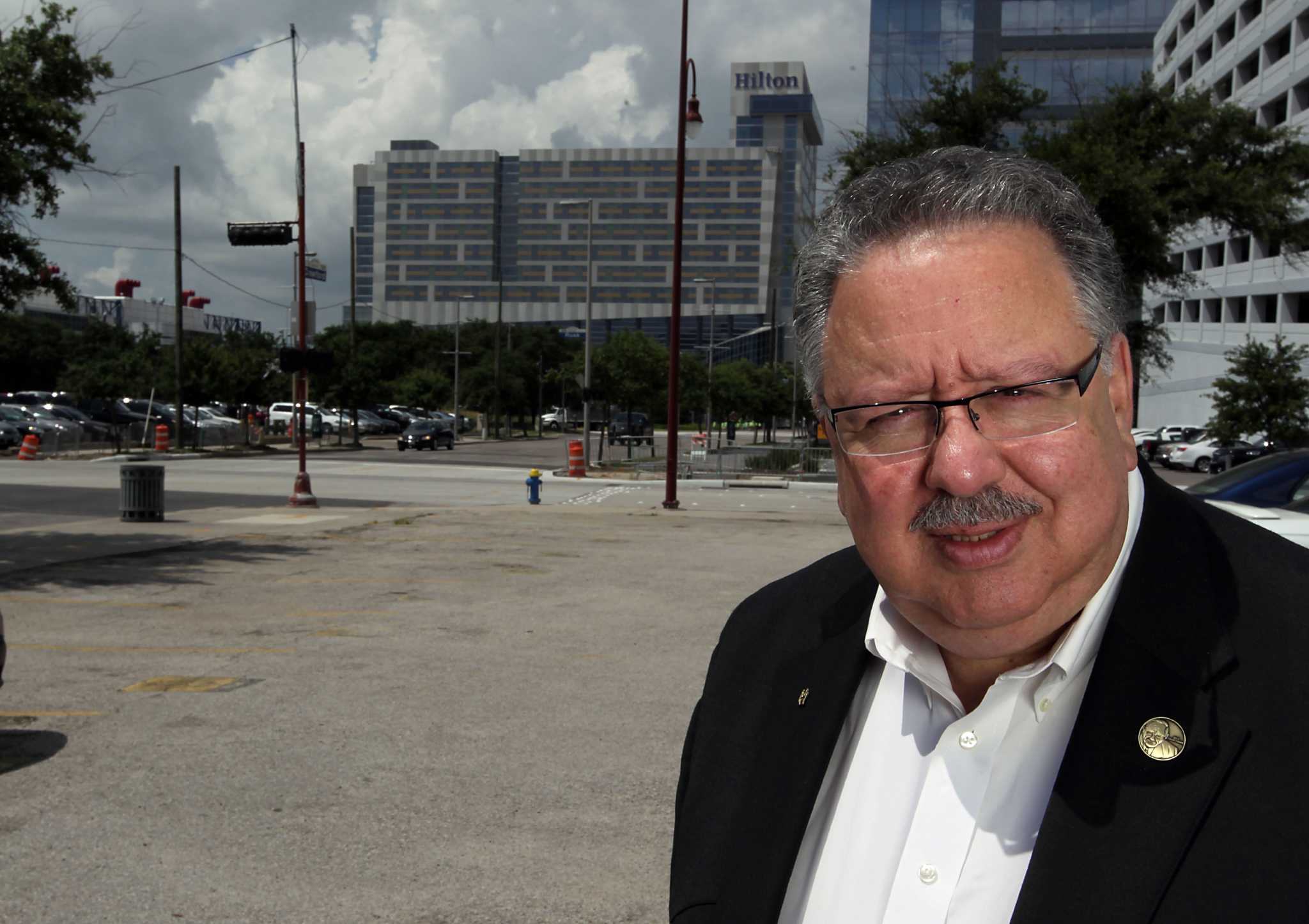 Value-priced hotels planned for Houston convention district