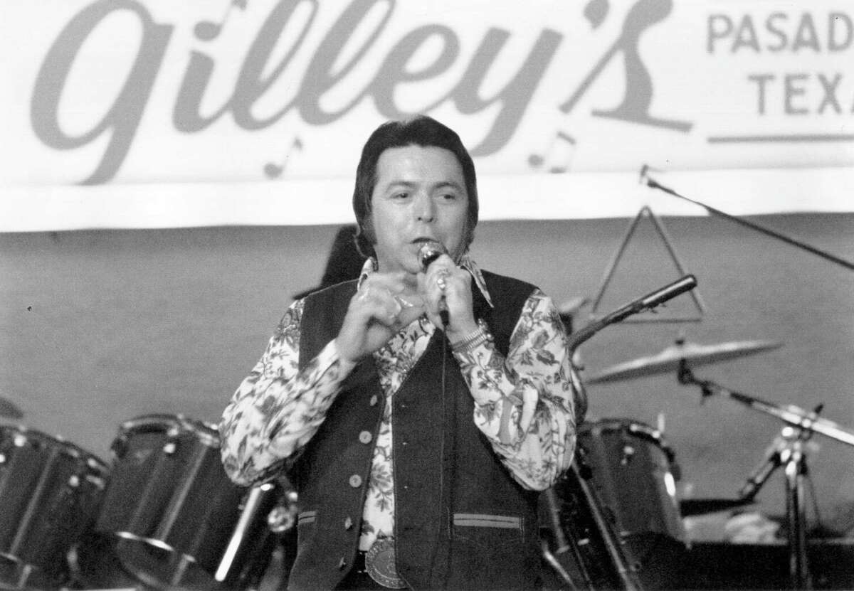 Gilley's to anchor new $130M entertainment center in League City with ...