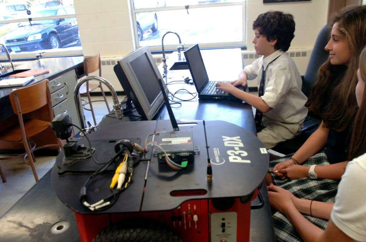 Robots bring science lessons to life at Stanwich School