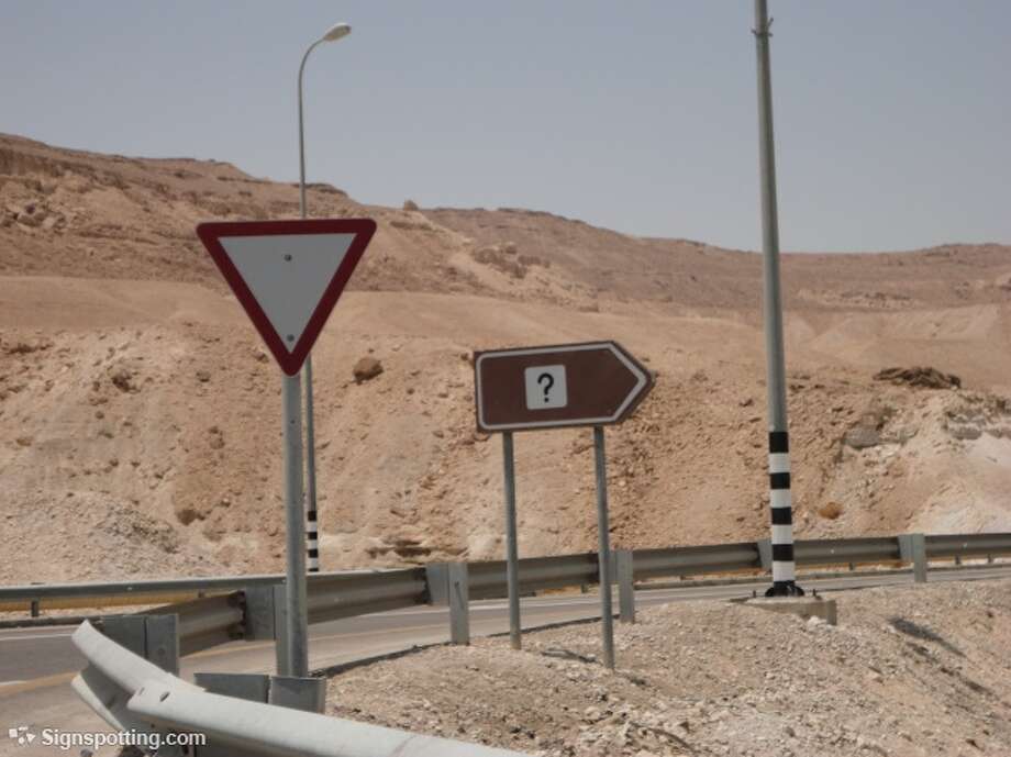 Signs of absurdity: Crazy signs from around the world - seattlepi.com