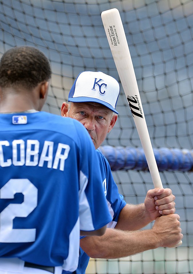 Hitting coach Brett lives, dies with Royals