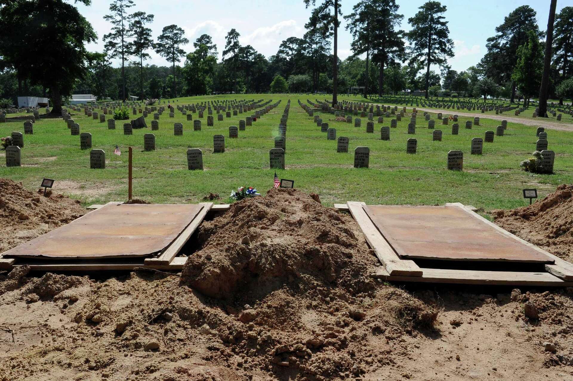 Odd graves at Texas prison cemetery create mystery for historian