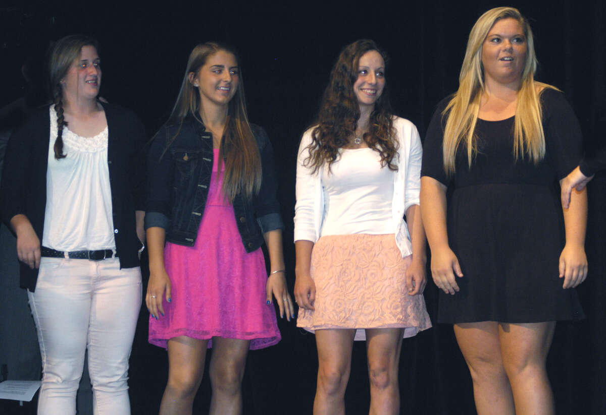 Green Wave spring athletes take their bows