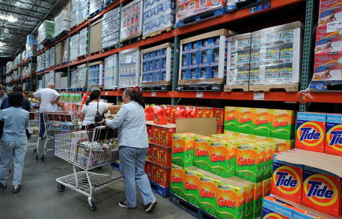 Seattle in 1983: Costco opens first warehouse, located on Fourth Avenue S