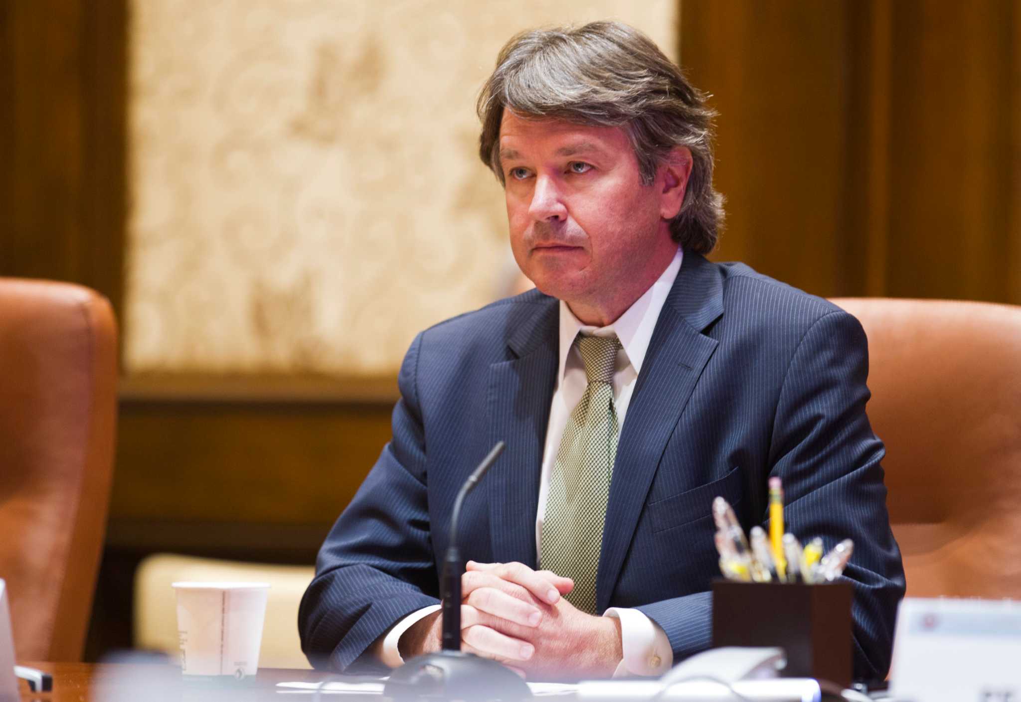 Trowbridge: As a UT regent, Hall is doing his duty to public