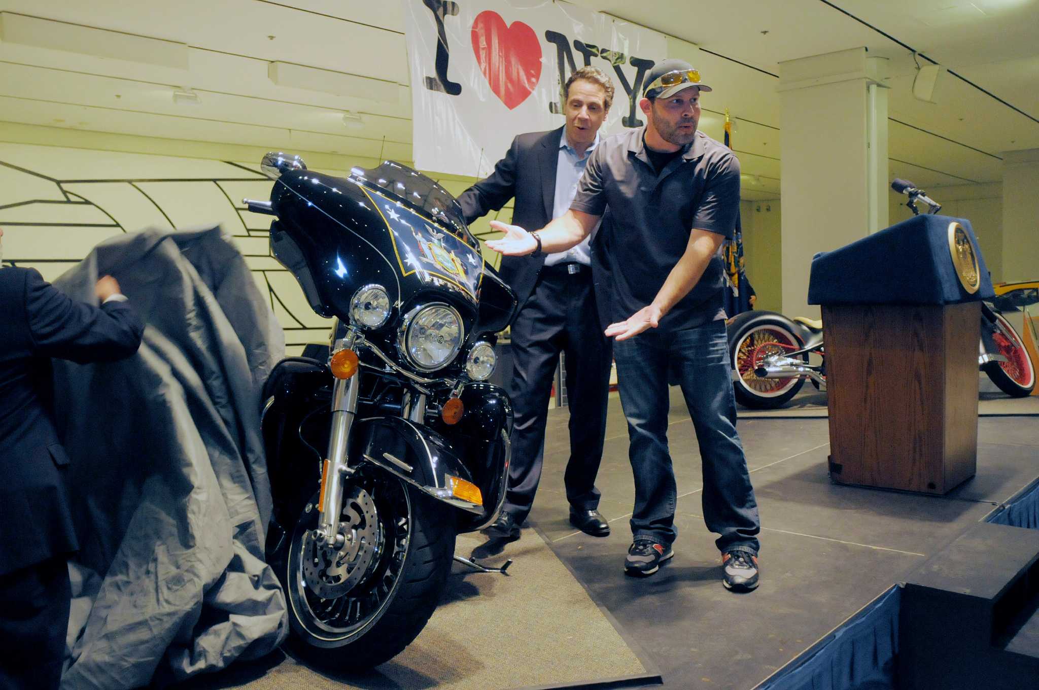 Cuomo '56' Harley gets custom paint for tours