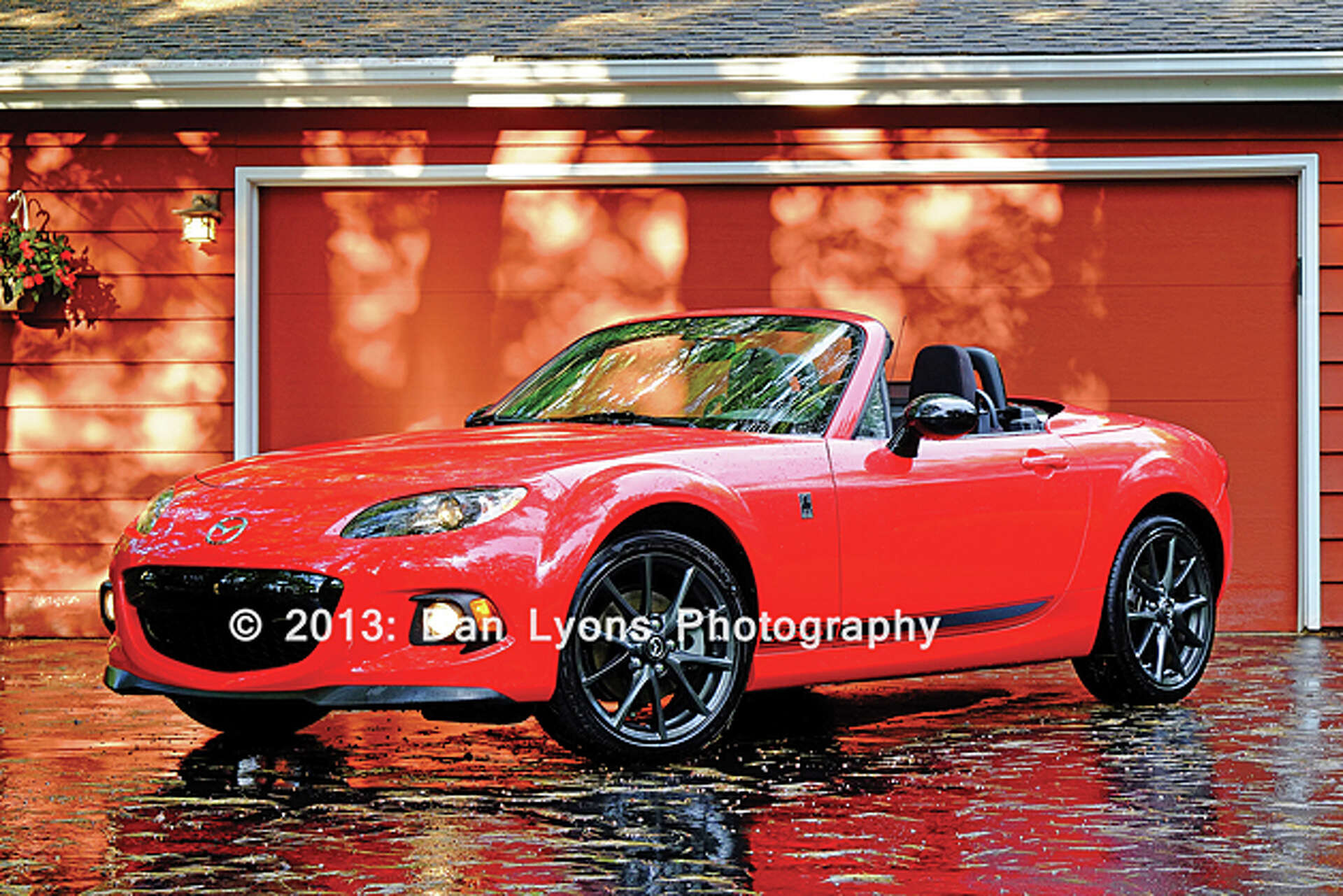 Club Red: 2013 Mazda MX-5 Miata Club PRHT