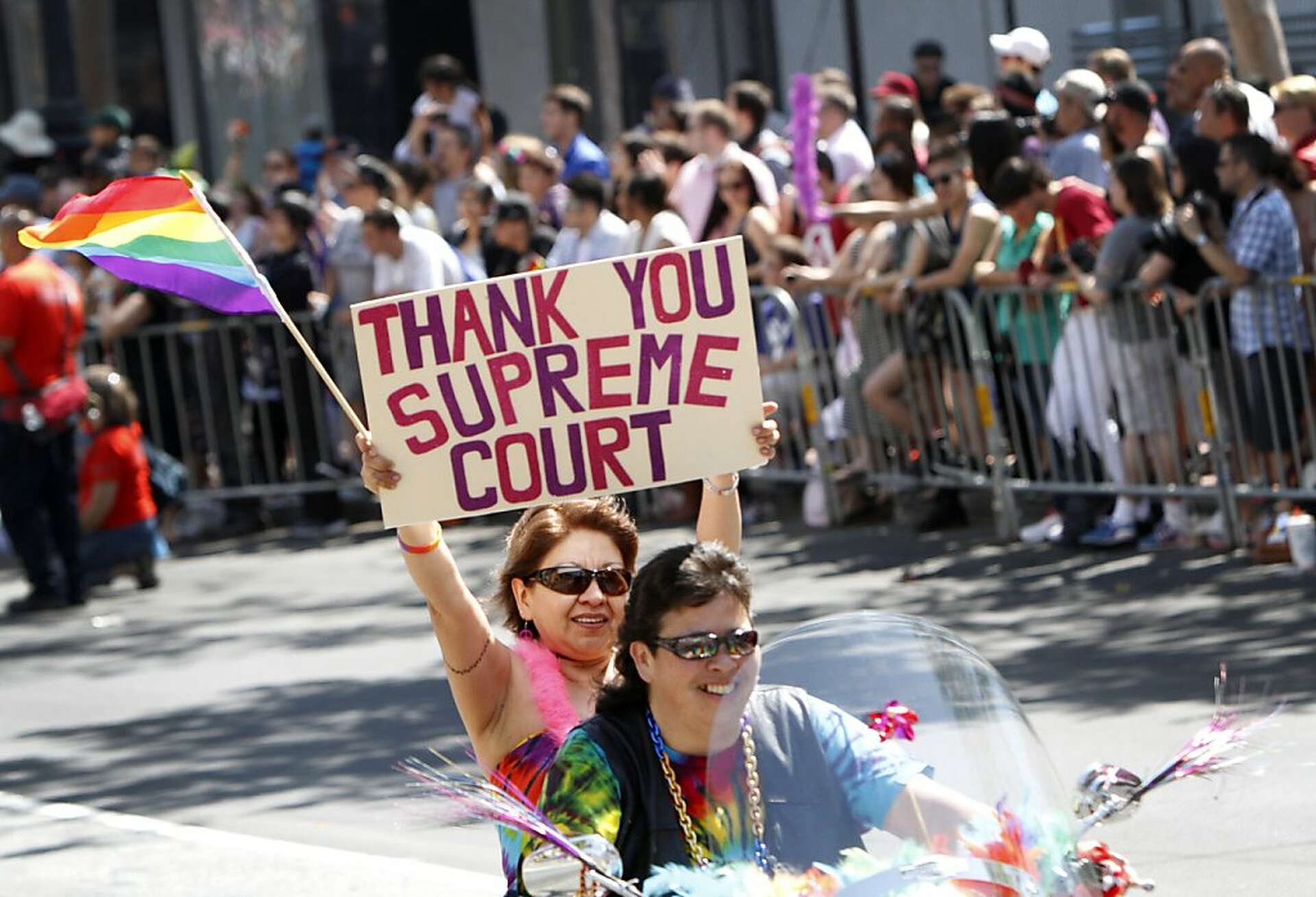 Big crowd, big names as Pride Parade begins