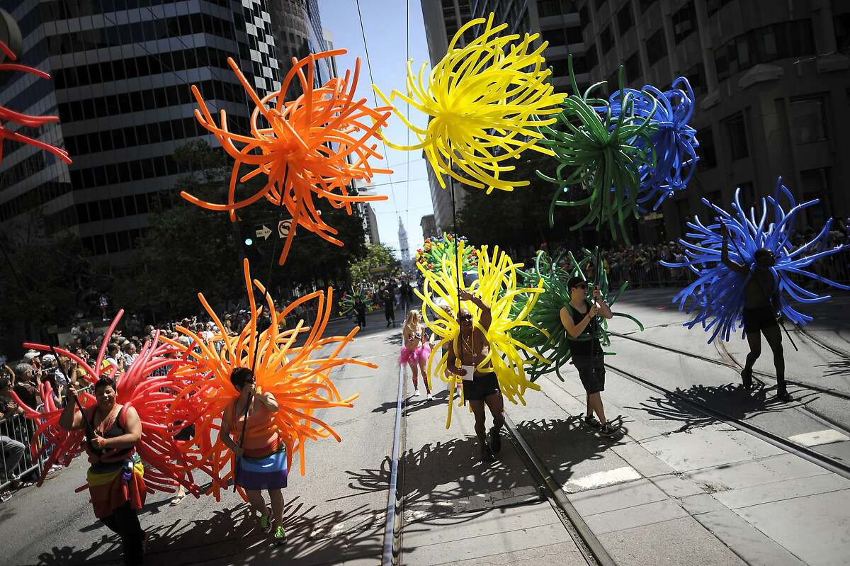 Huge crowd, ecstatic vibe at SF Gay Pride Parade