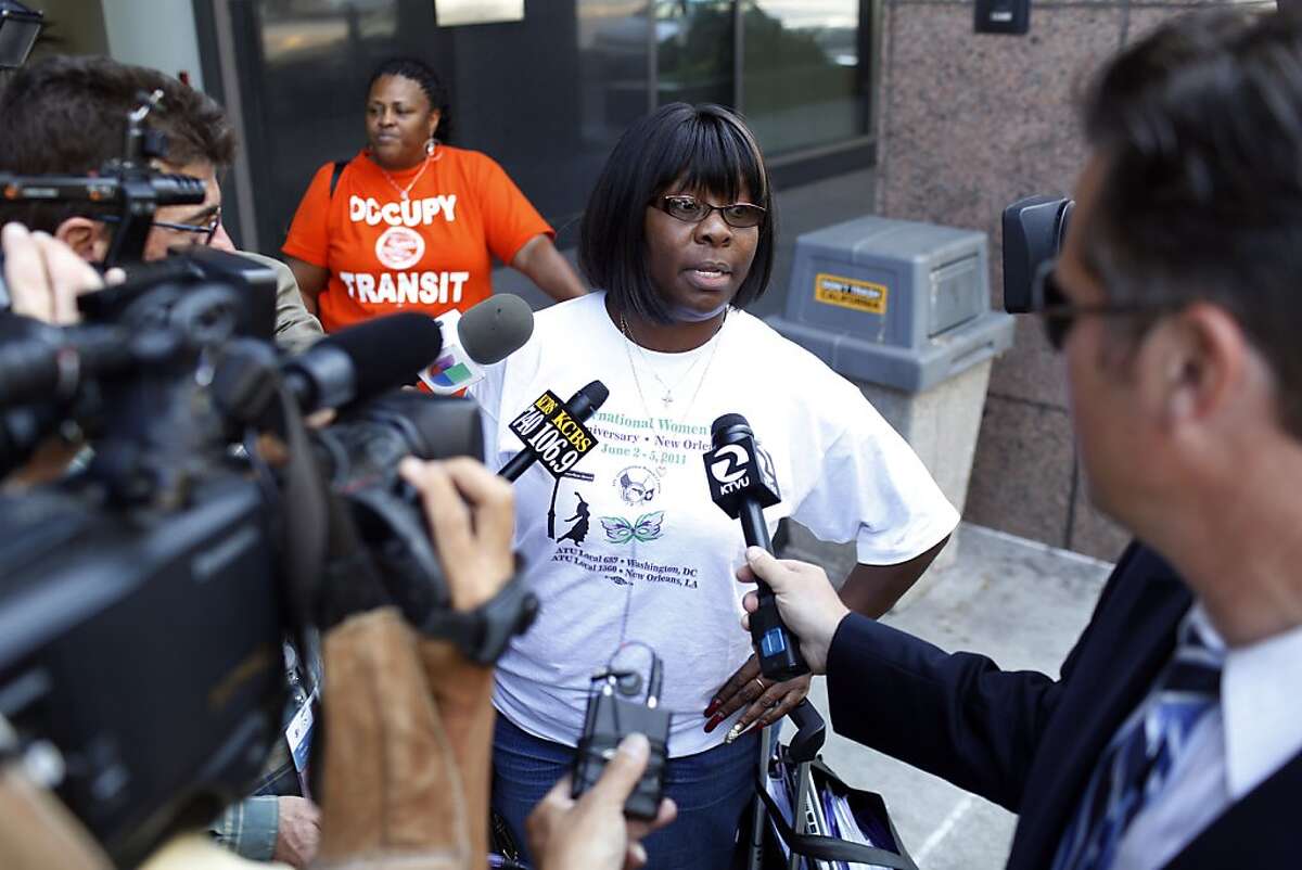 BART workers on strike - no service Monday