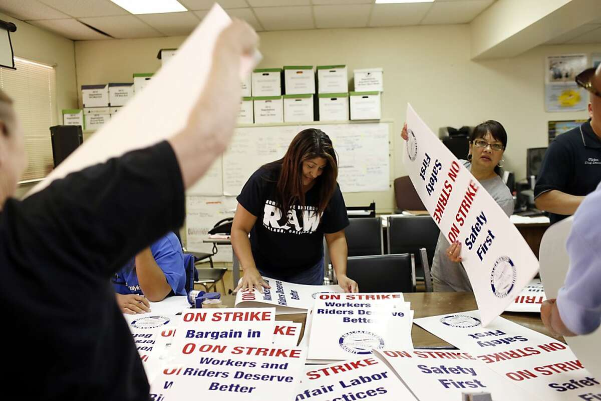 BART workers on strike - no service Monday