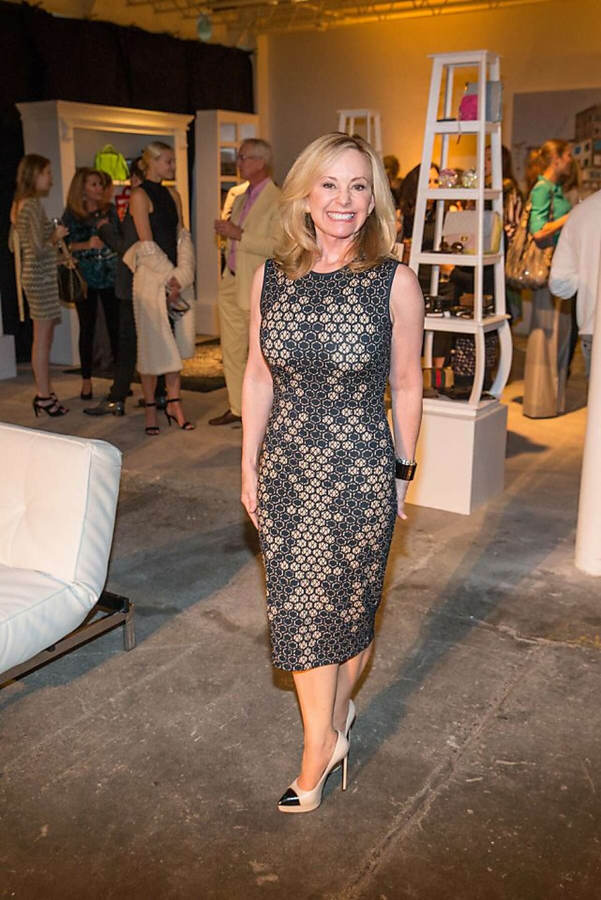 Many happy fashion returns with online consignment