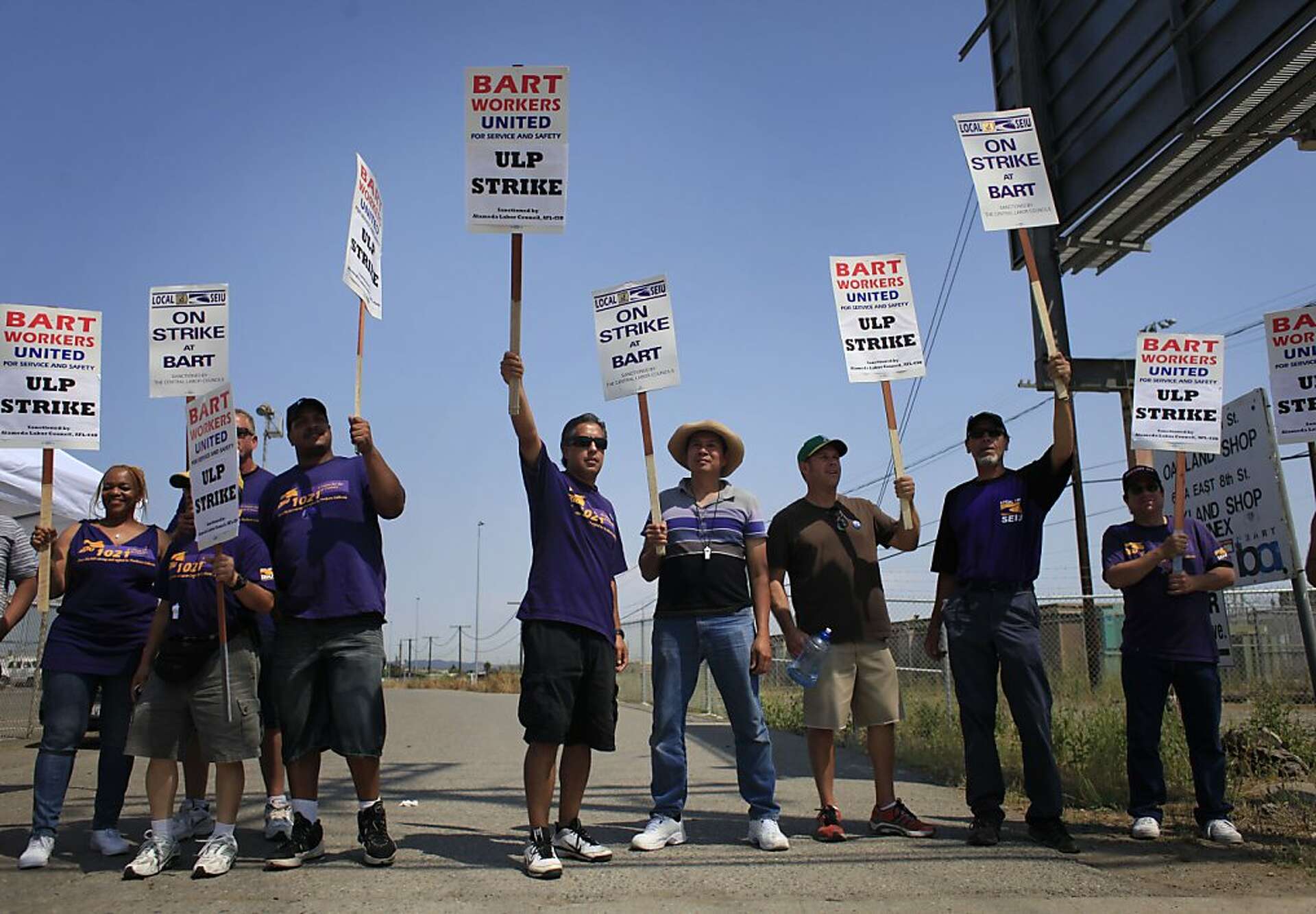 BART strike continues, but hope seen in talks