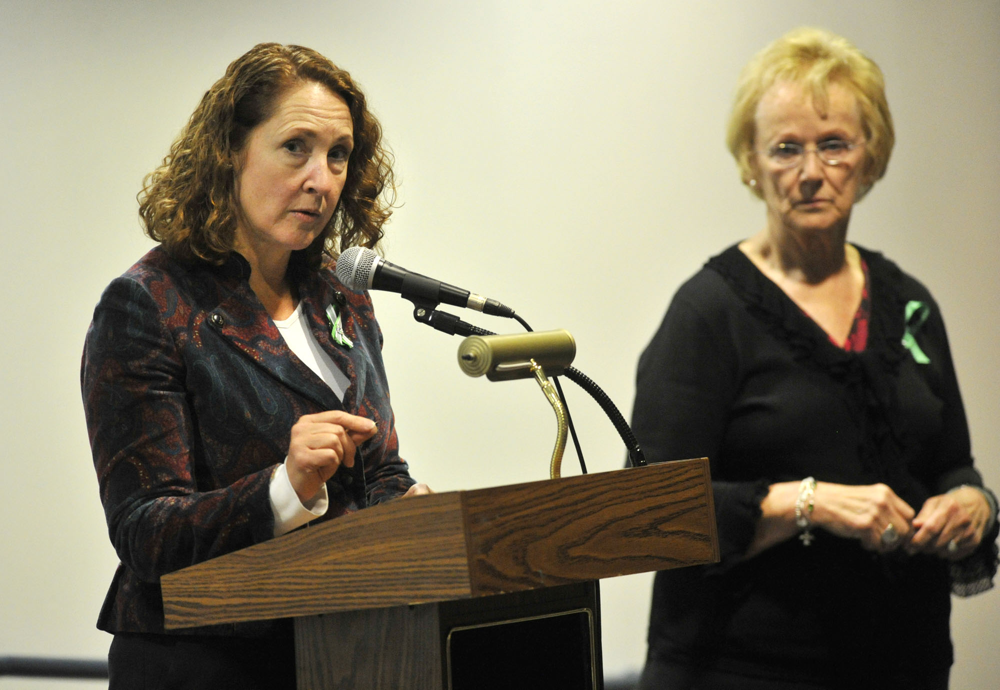 From Newtown to Congress for Llodra?