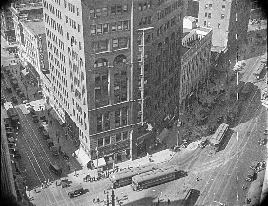 San Francisco Chronicle History - SFGATE