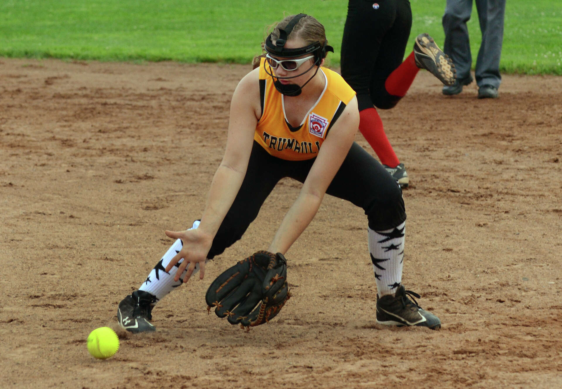 Trumbull unseats Fairfield as District 2 softball champion