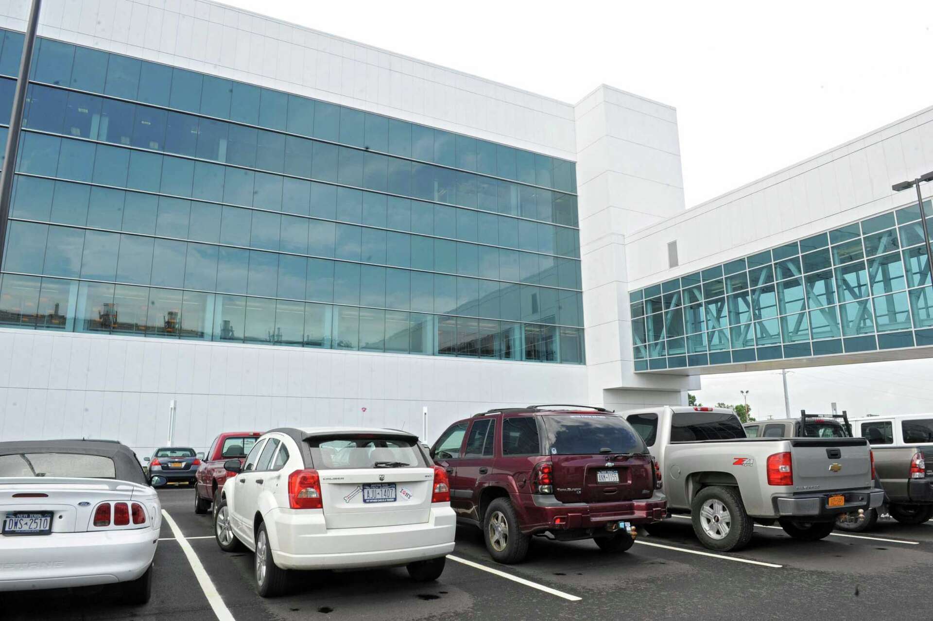 NanoCollege gains a key tech partner