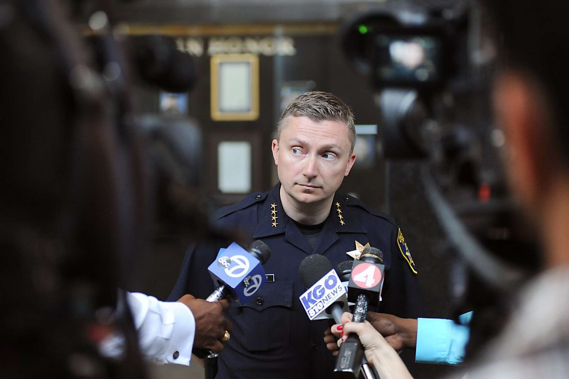 Murder charges in Oakland Wingstop killings