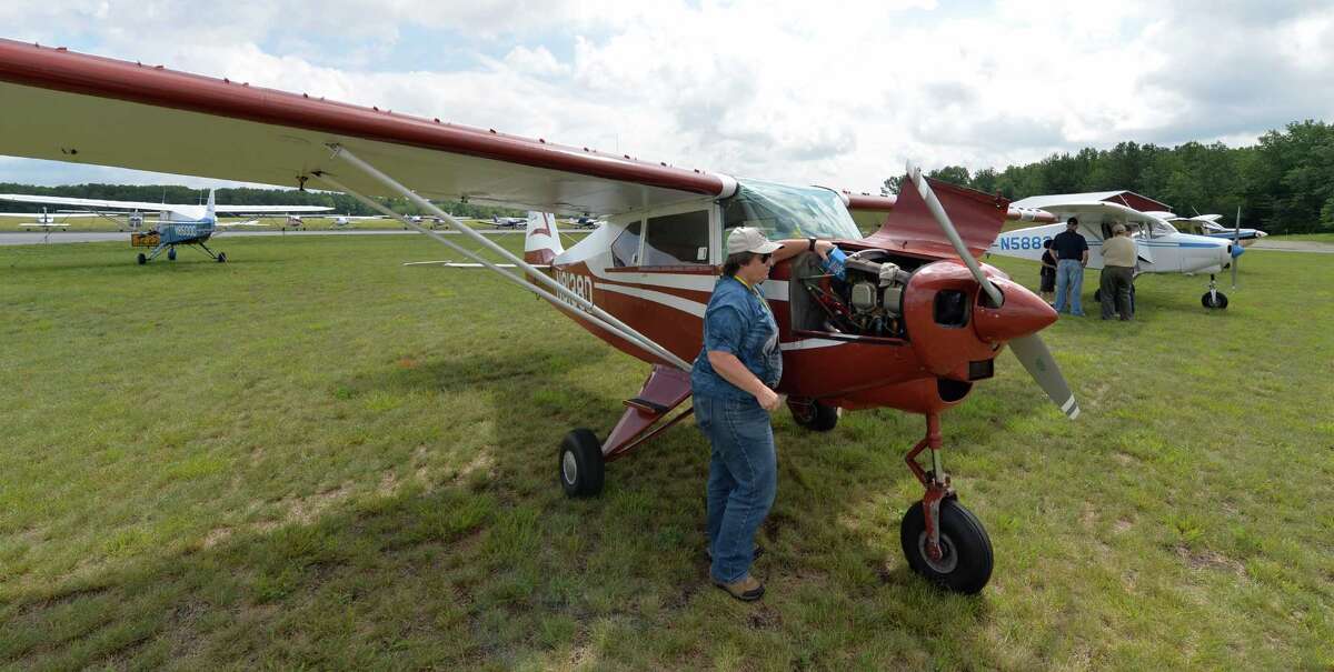 Short Wings over Saratoga