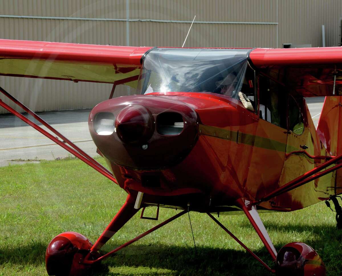 Short Wings over Saratoga