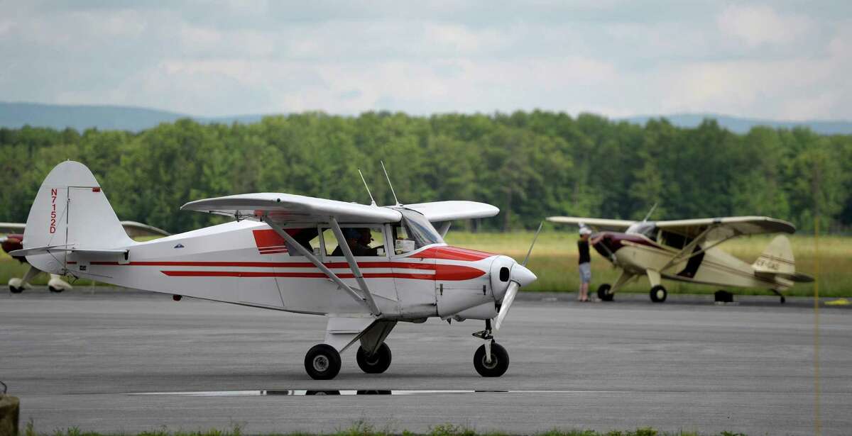 Short Wings over Saratoga