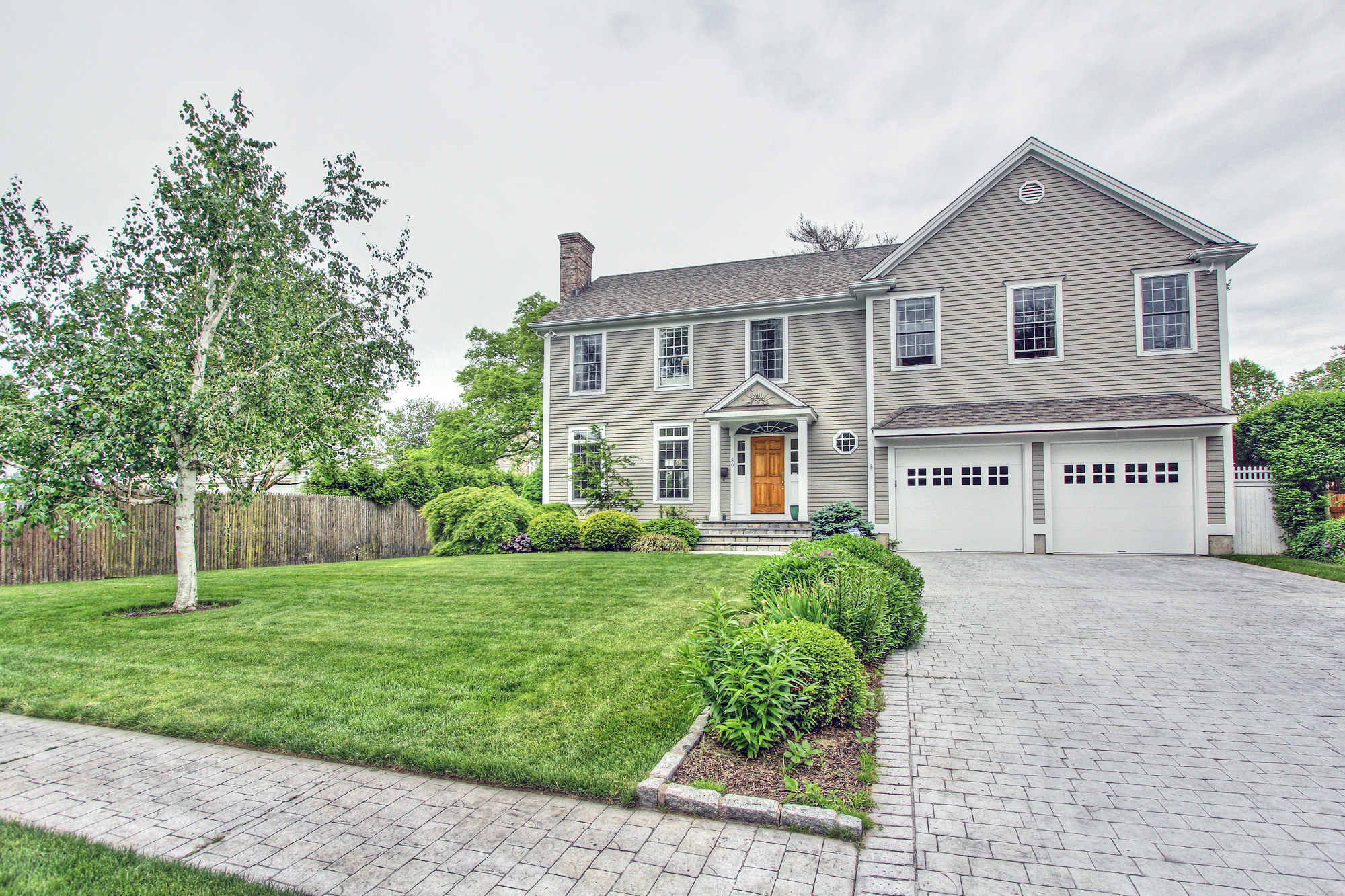 On the market: A home location for all seasons -- and reasons