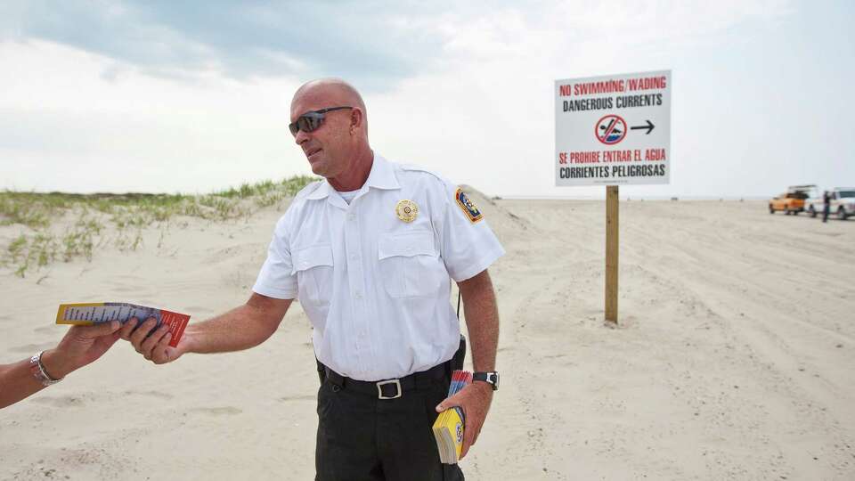 Gulf Coast city opens summer with tourism office tumult