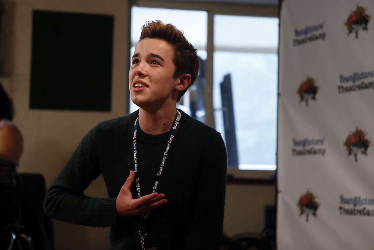 Young star takes glee in role at theater camp