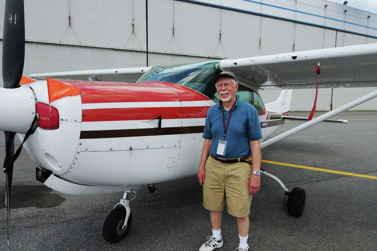 Pilot soars to 80th birthday