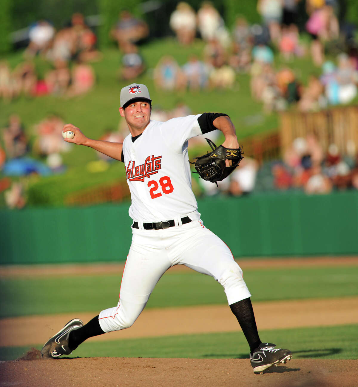 Appel off to rough start