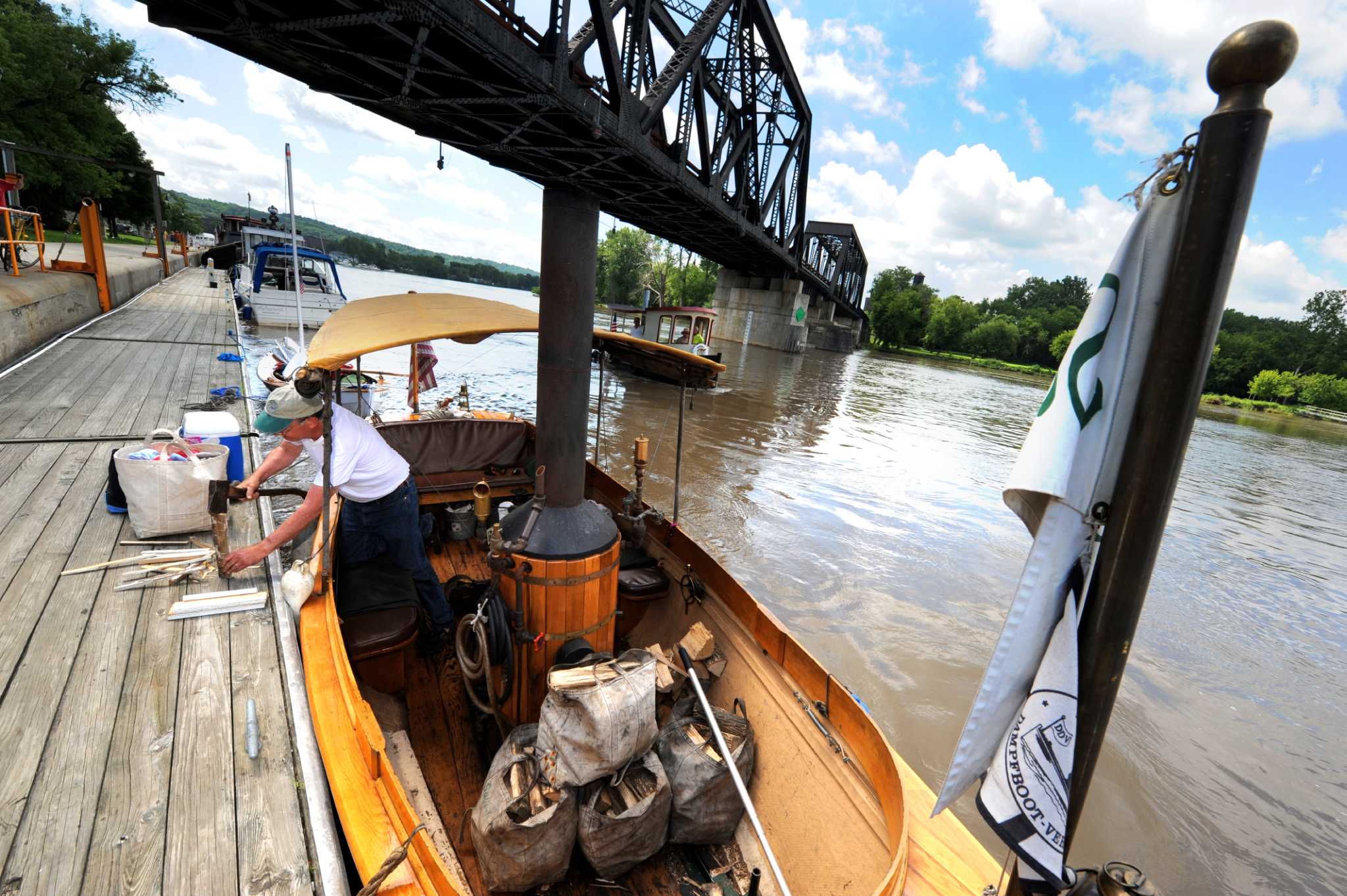 Photos: Waterford Steamboat Meet