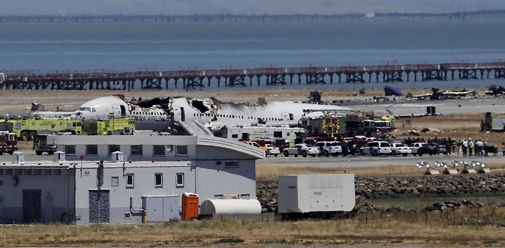 SF plane crash: airspeed alert focus of contention