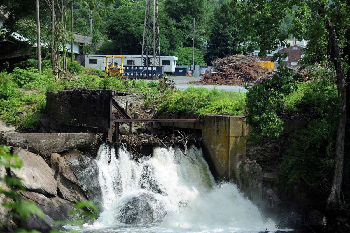 $4.75M 'fishway' to ease journey for salmon, shad
