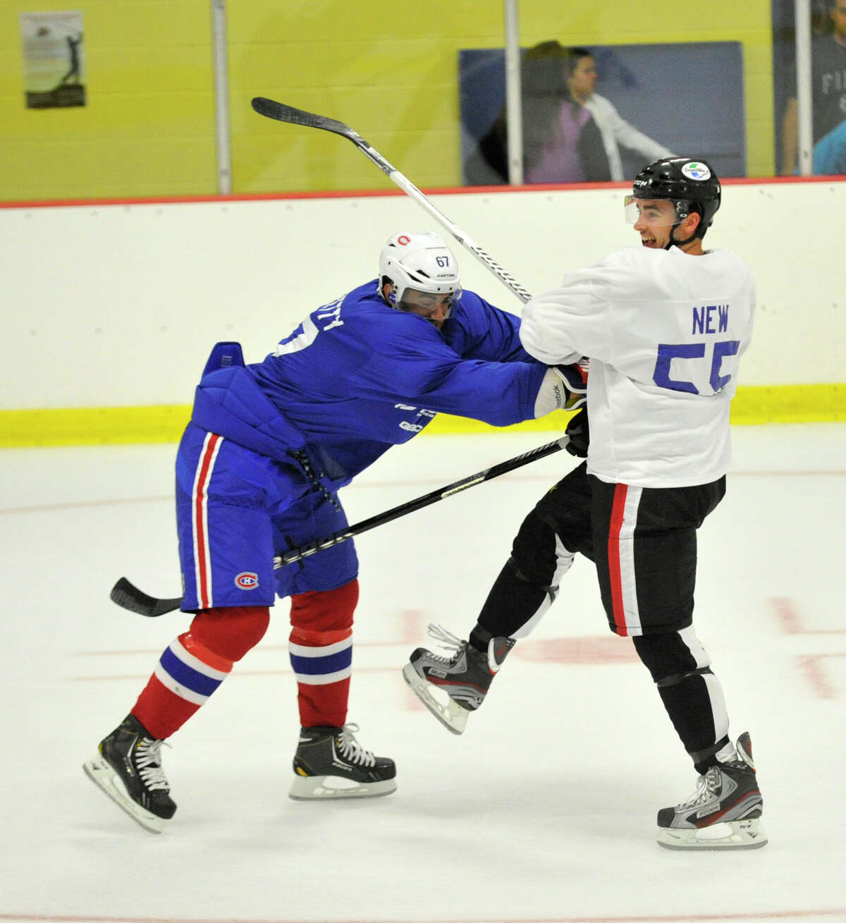 NHL star Max Pacioretty of New Canaan meets his 'idol'