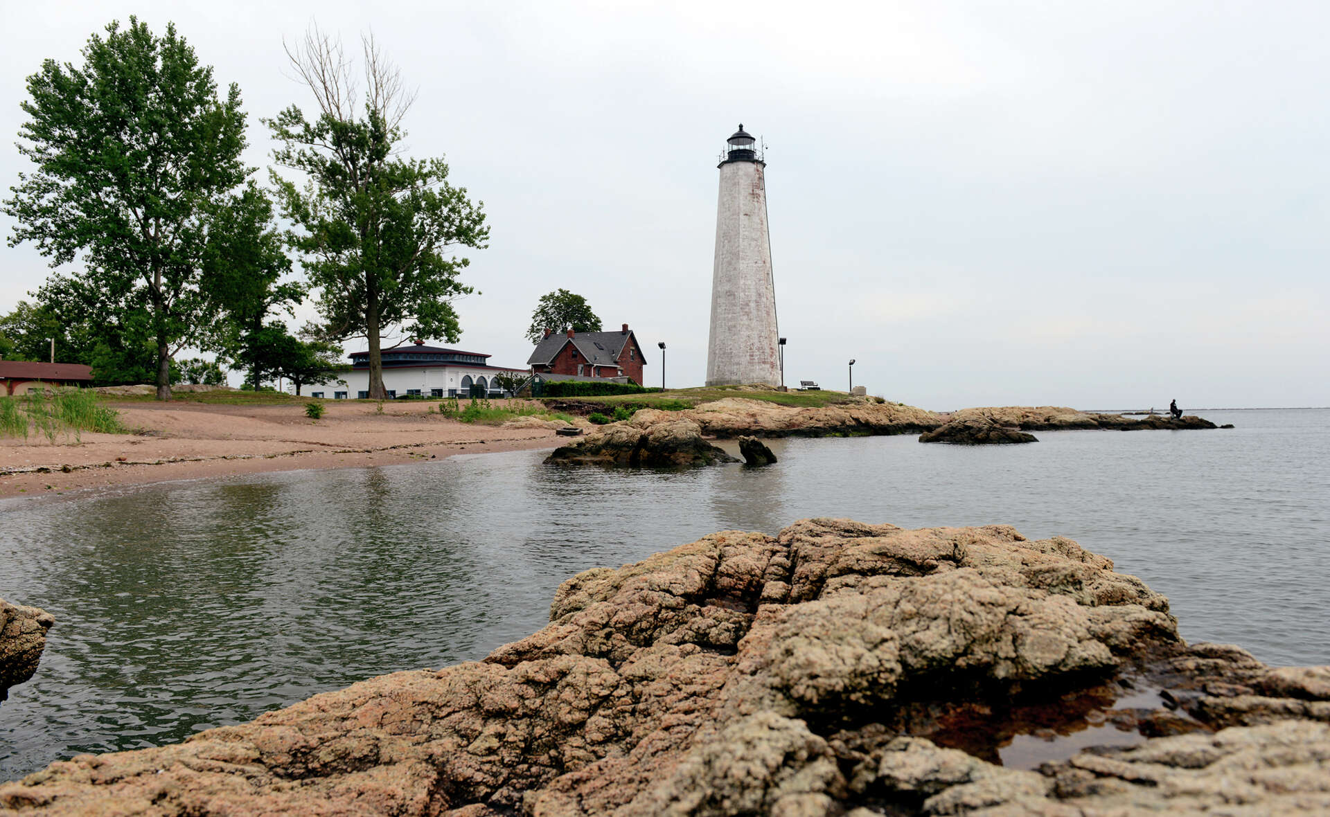 Three historic lighthouses up for grabs, Penfield included